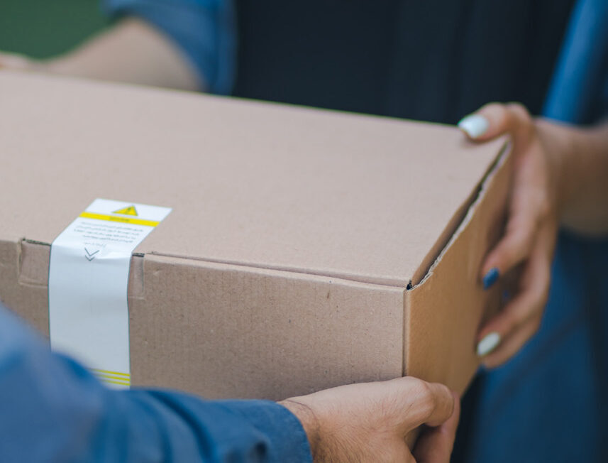 Why Pickup Points Are the Future of Ecommerce Delivery - HubBox
